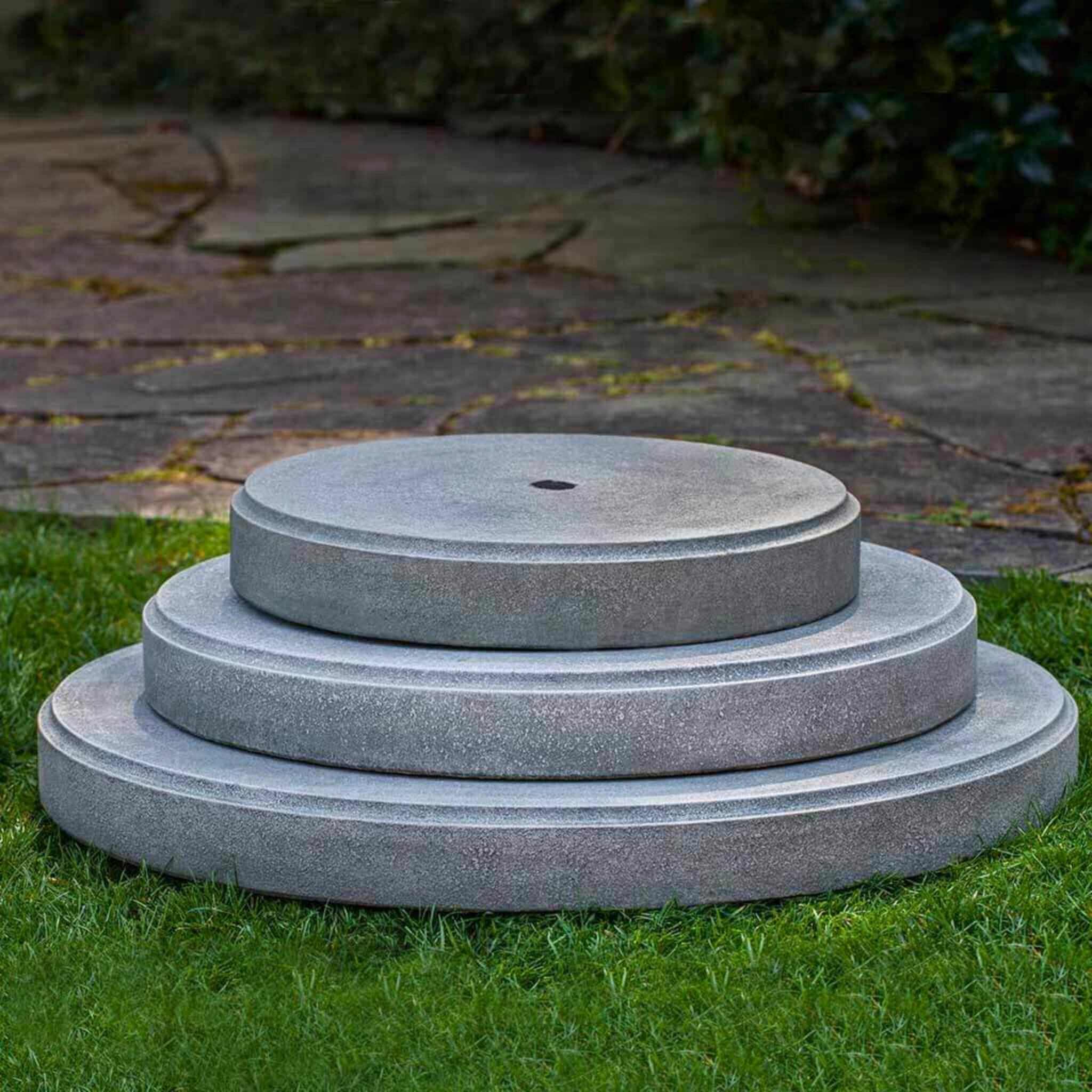 Round Concrete Base/Plinth - Campania