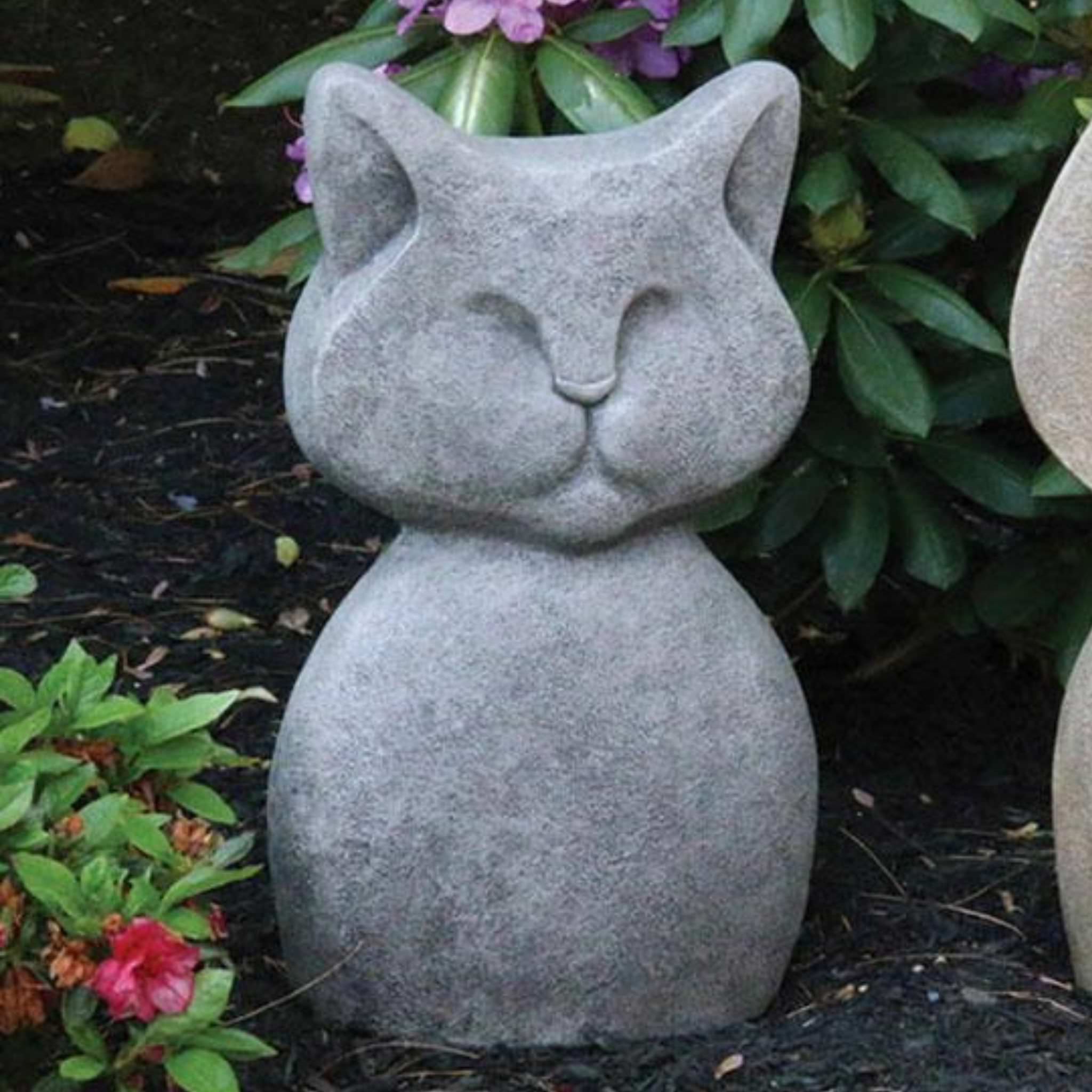 Contemporary Cat Concrete Garden Statue - Massarelli